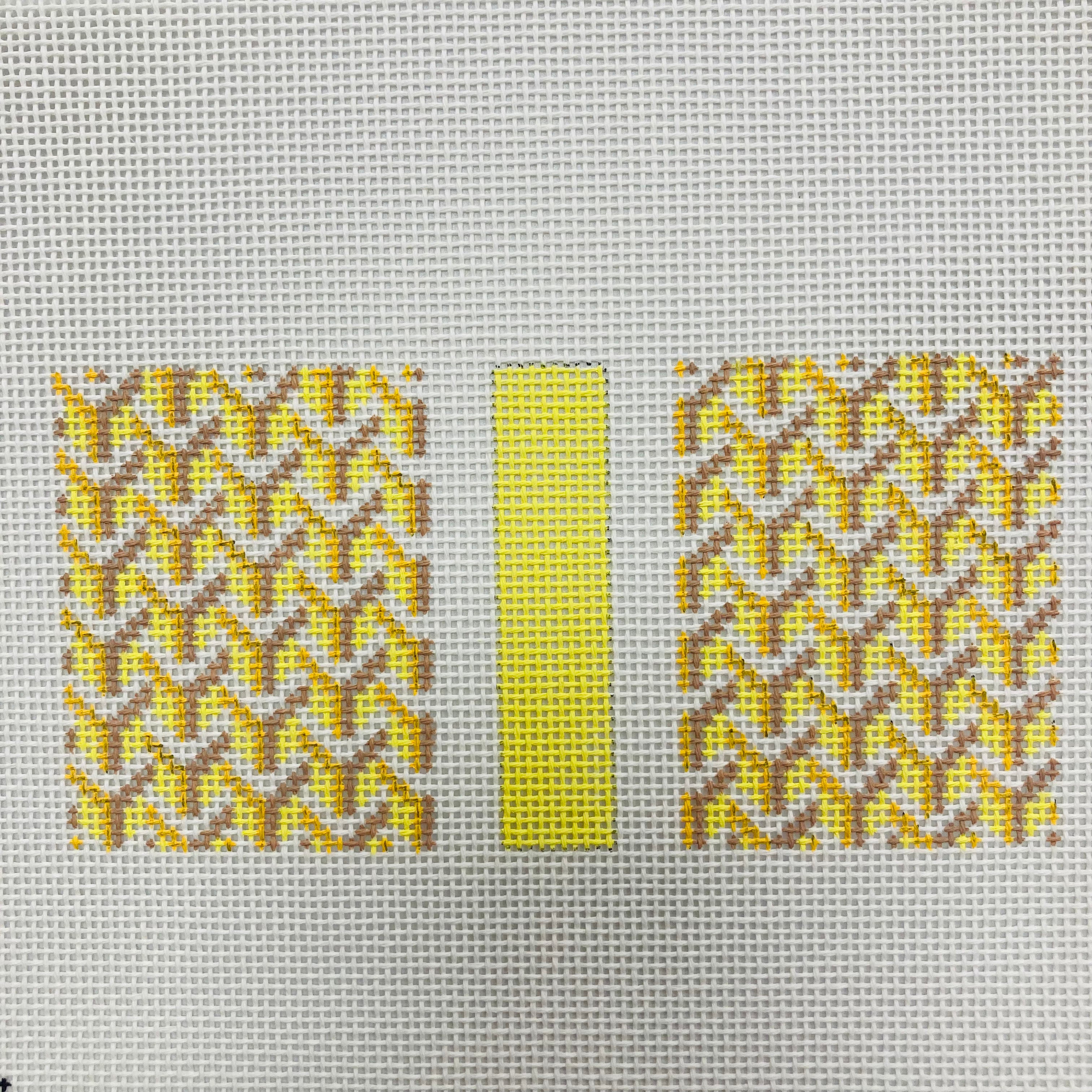 Y Pattern Eyeglass Single Tan Needlepoint Canvas – Bargello Needlepoint