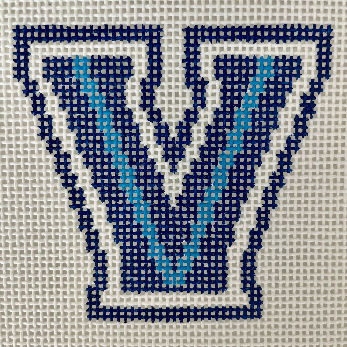 Villanova V